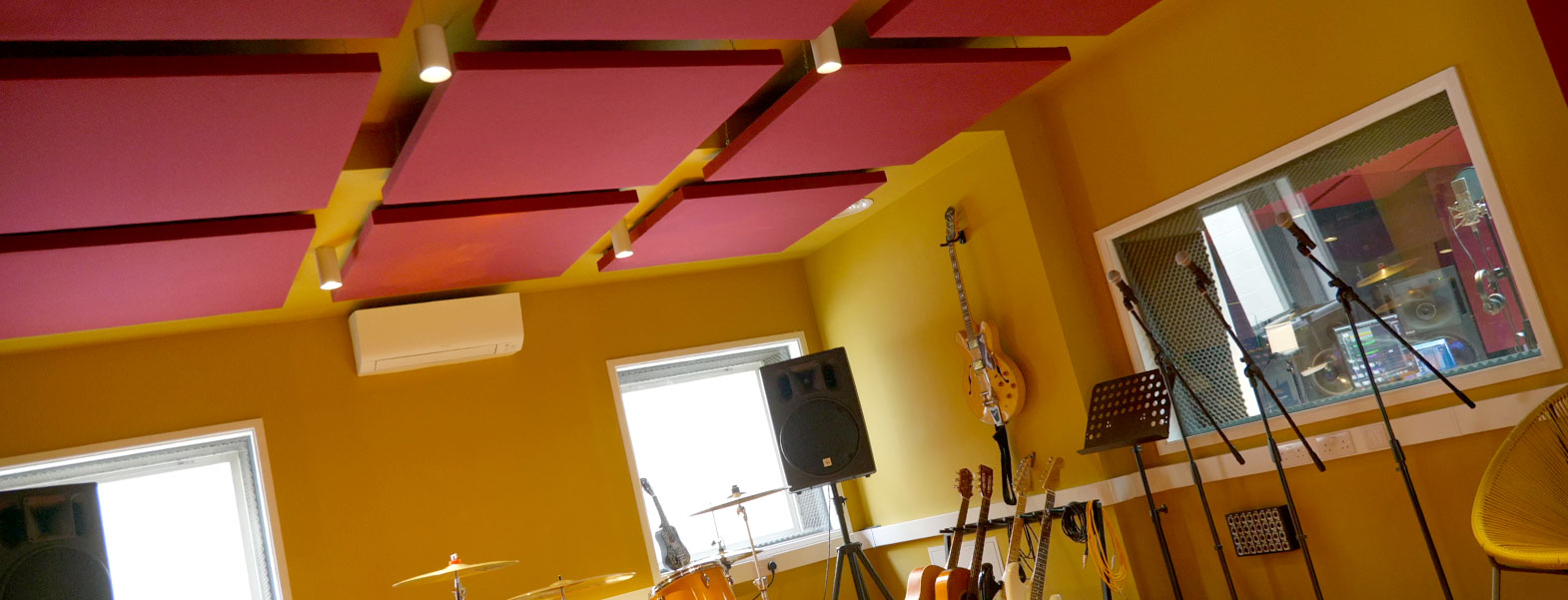 Button-fix | Insights | Acoustic panels and Button-fix: two recording ...