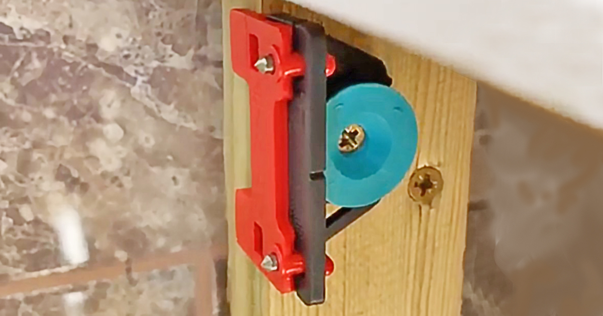 Button-fix | Insights | Fitting a bath panel - a professional's perspective