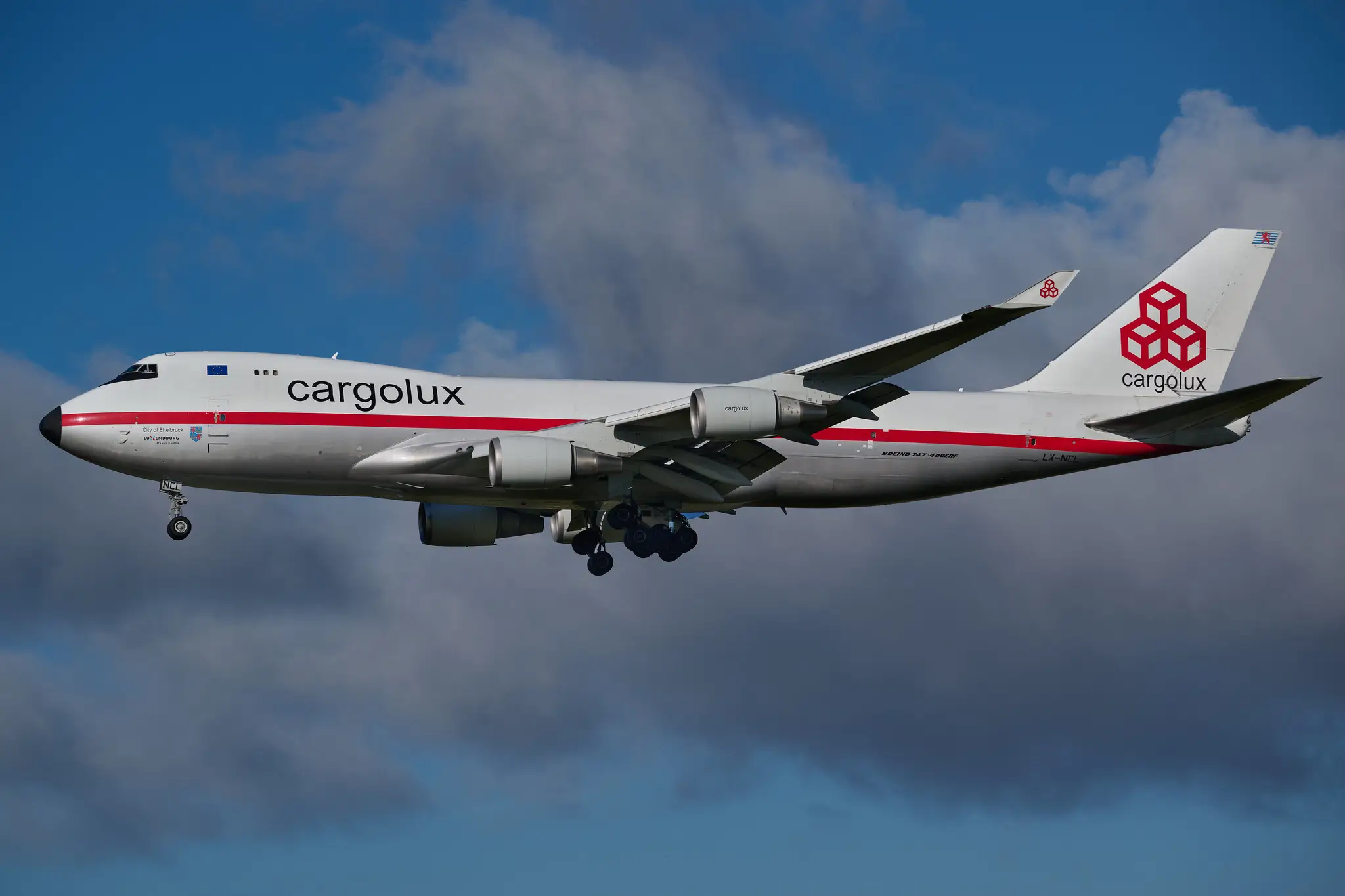 Boeing 747-400F | High Volume Freight Master | Fliteline