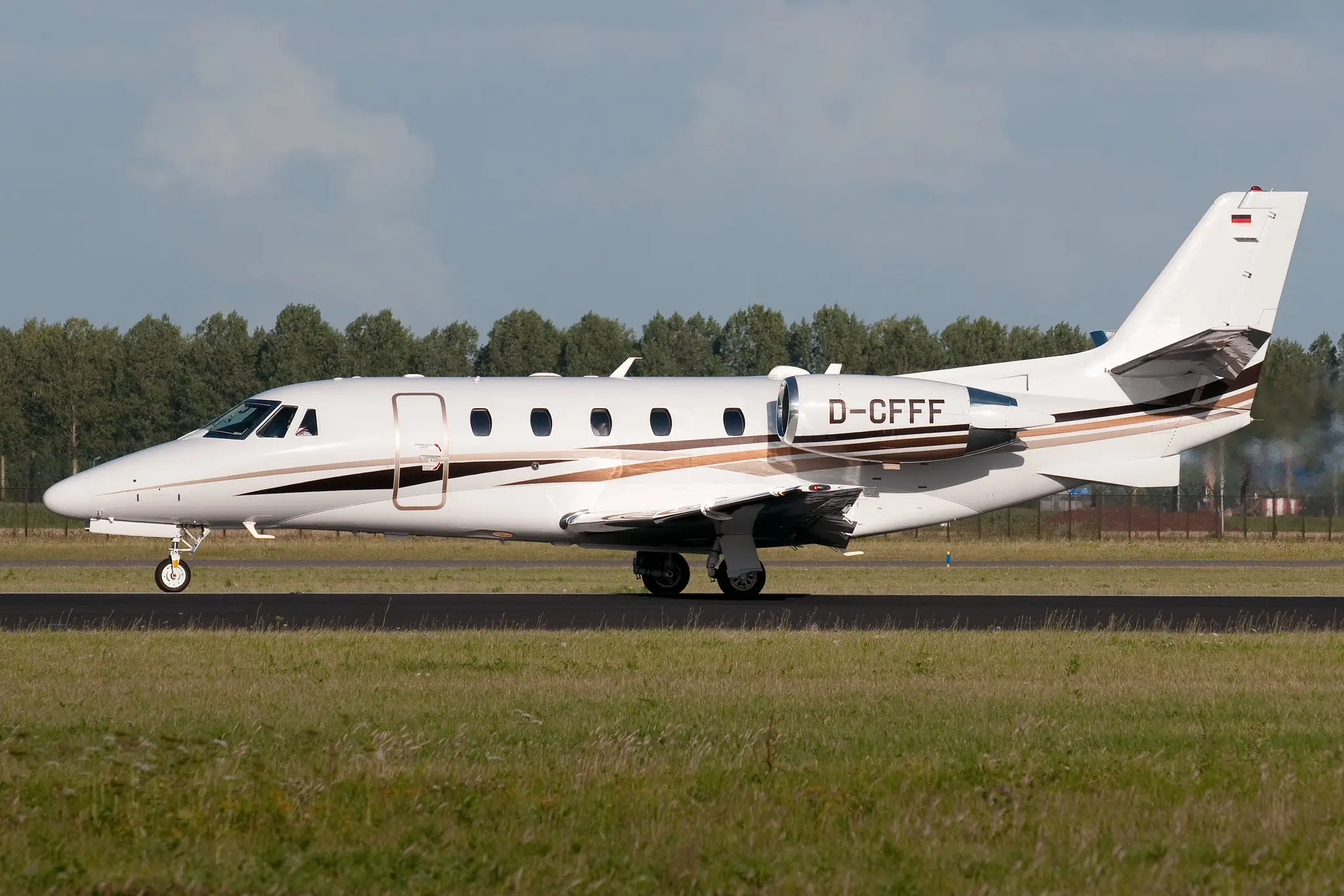Citation XLS+ | Upgraded Medium Jet with Luxury Comfort | Fliteline