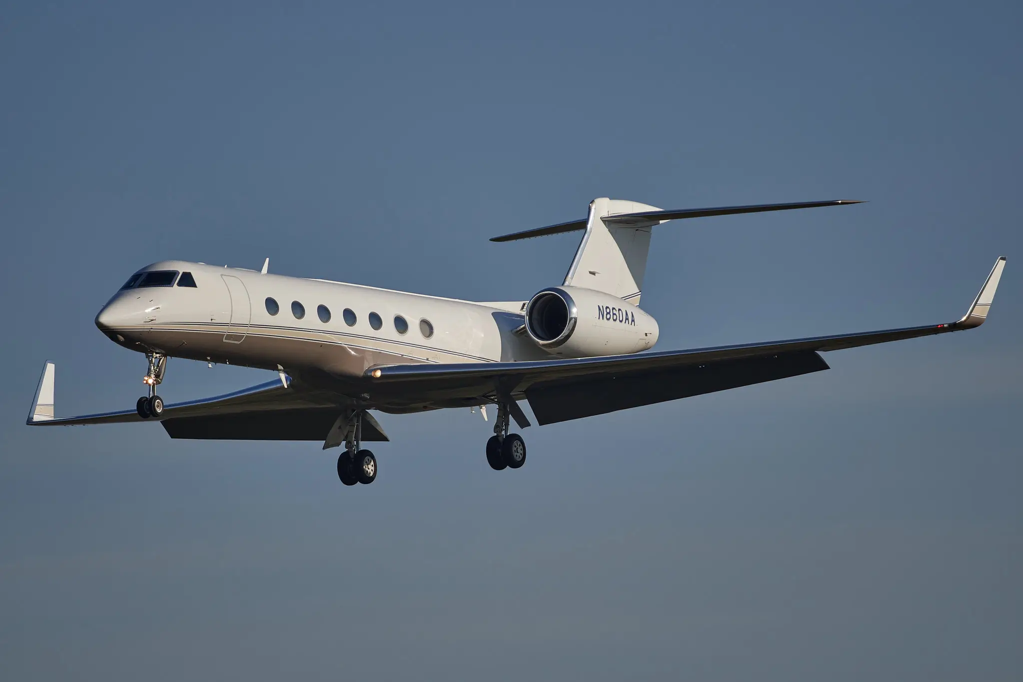 Gulfstream G-550 | Epitome of Luxury Air Travel | Fliteline
