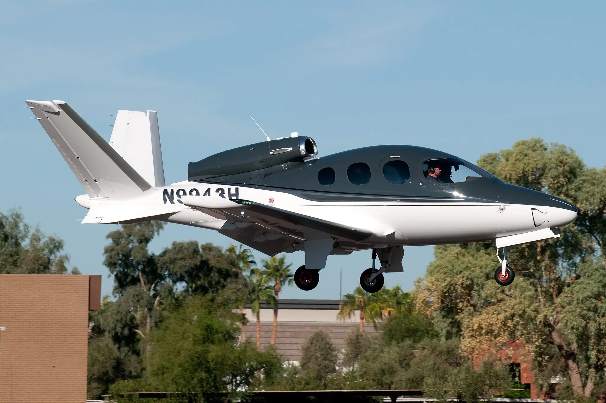 Cirrus Vision Jet SF-50 | Innovative Personal Jet Experience | Fliteline