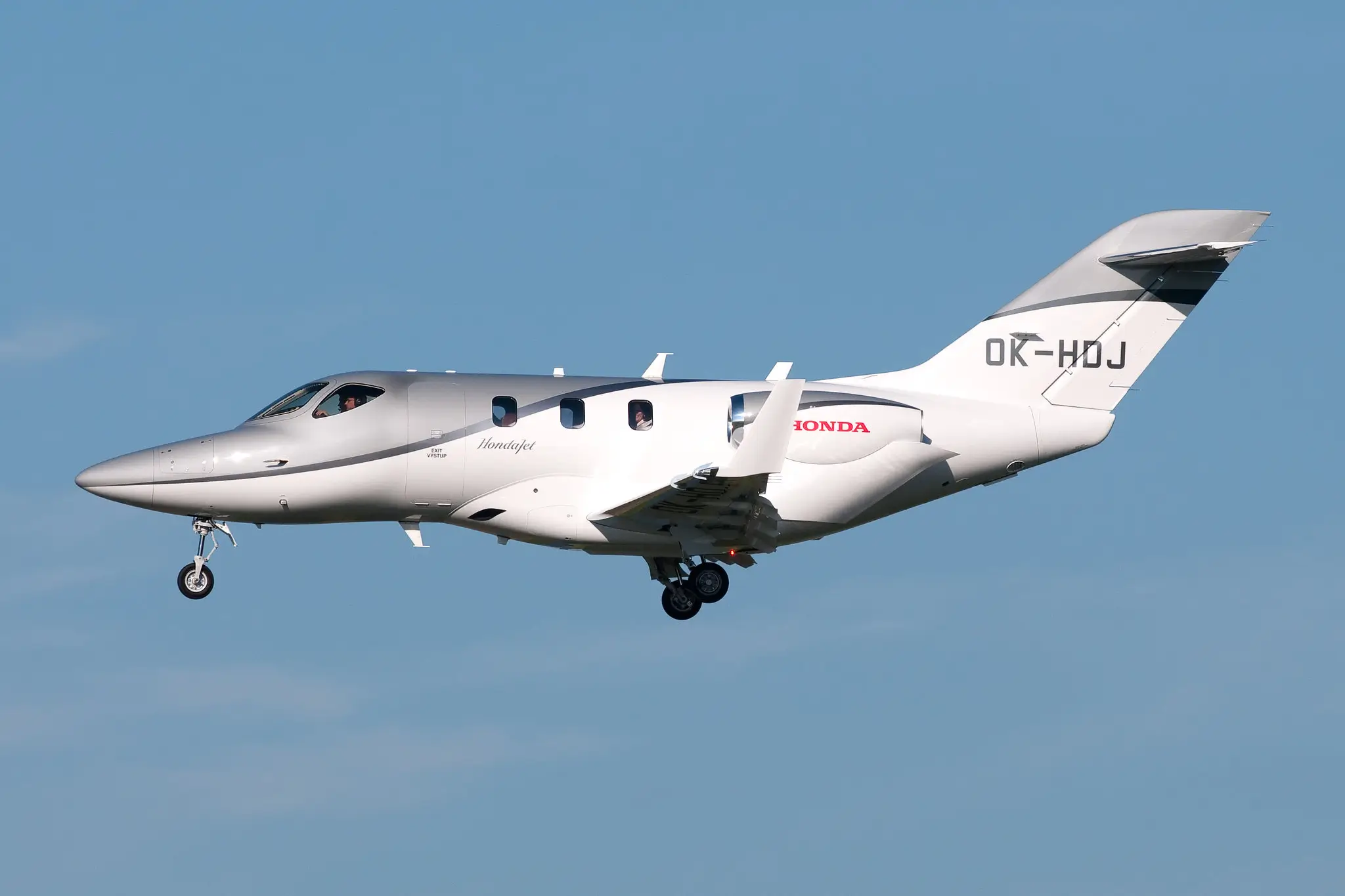 HondaJet HA-420 | Revolutionary Light Jet for Efficient Travel | Fliteline