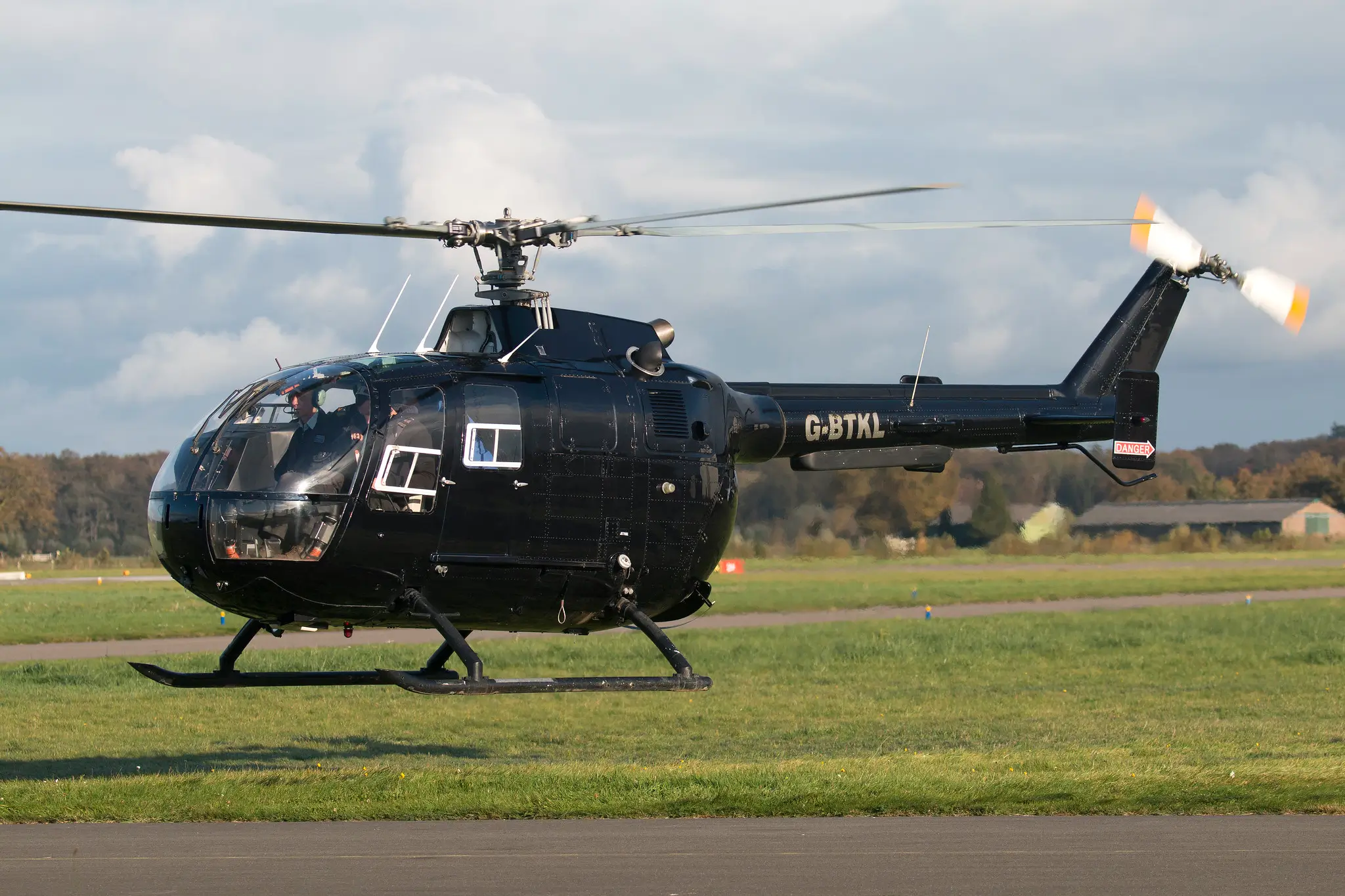 BO-105 | Agile Light Twin Helicopter | Fliteline