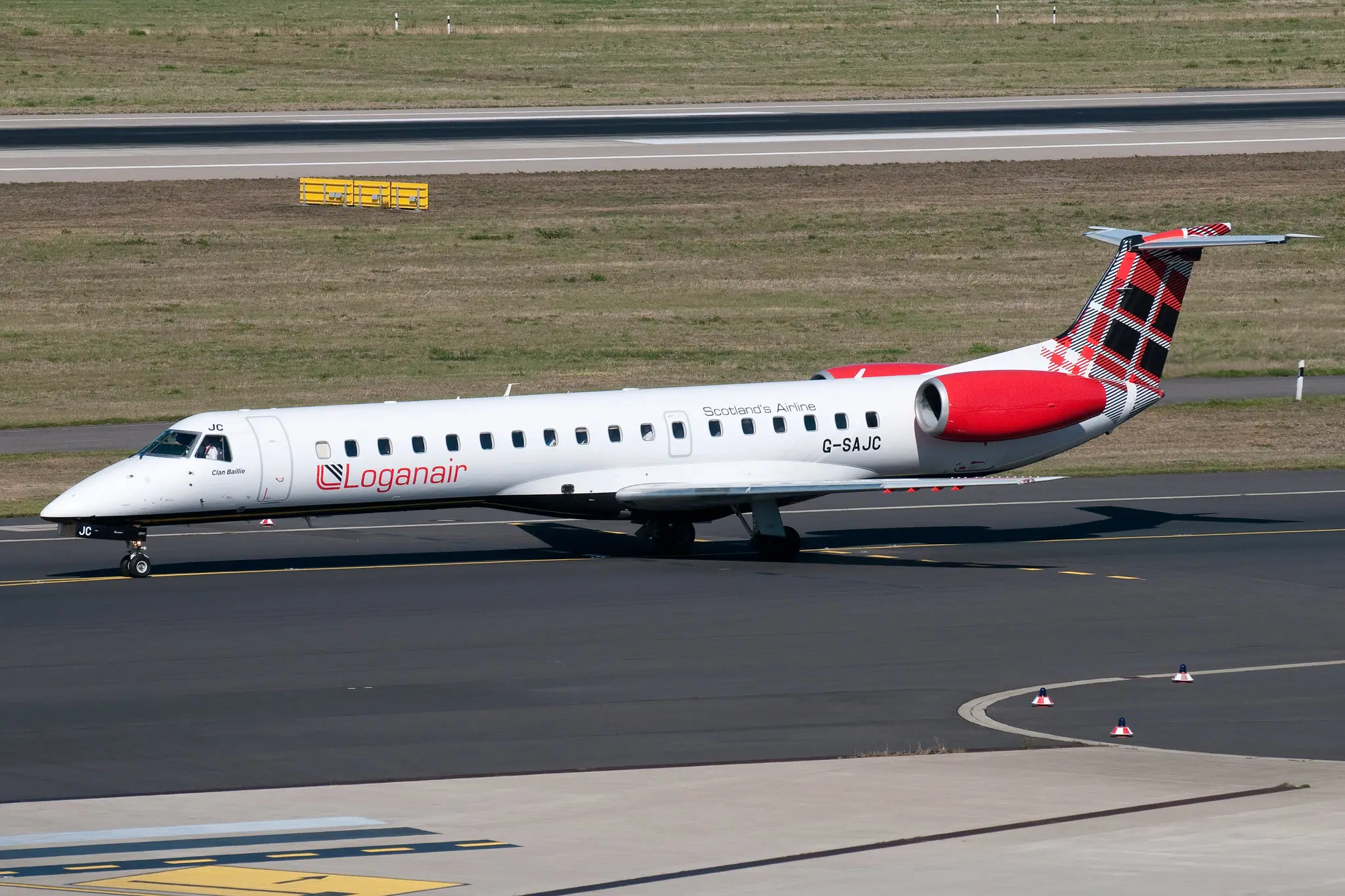 Embraer RJ145 | Agile Jet for Regional and City Routes | Fliteline