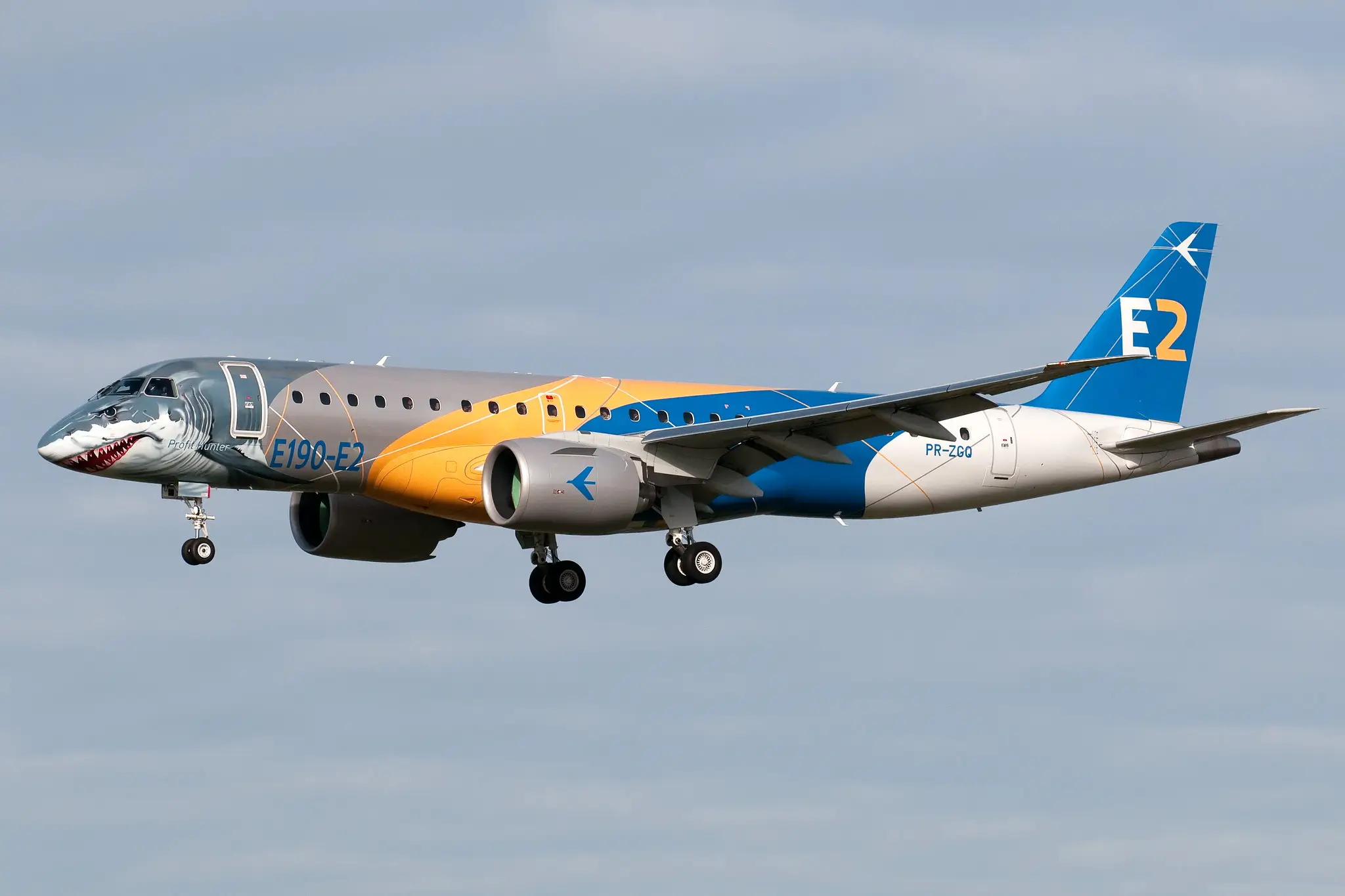 Embraer 190 E2 | Advanced Design for Regional Travel | Fliteline