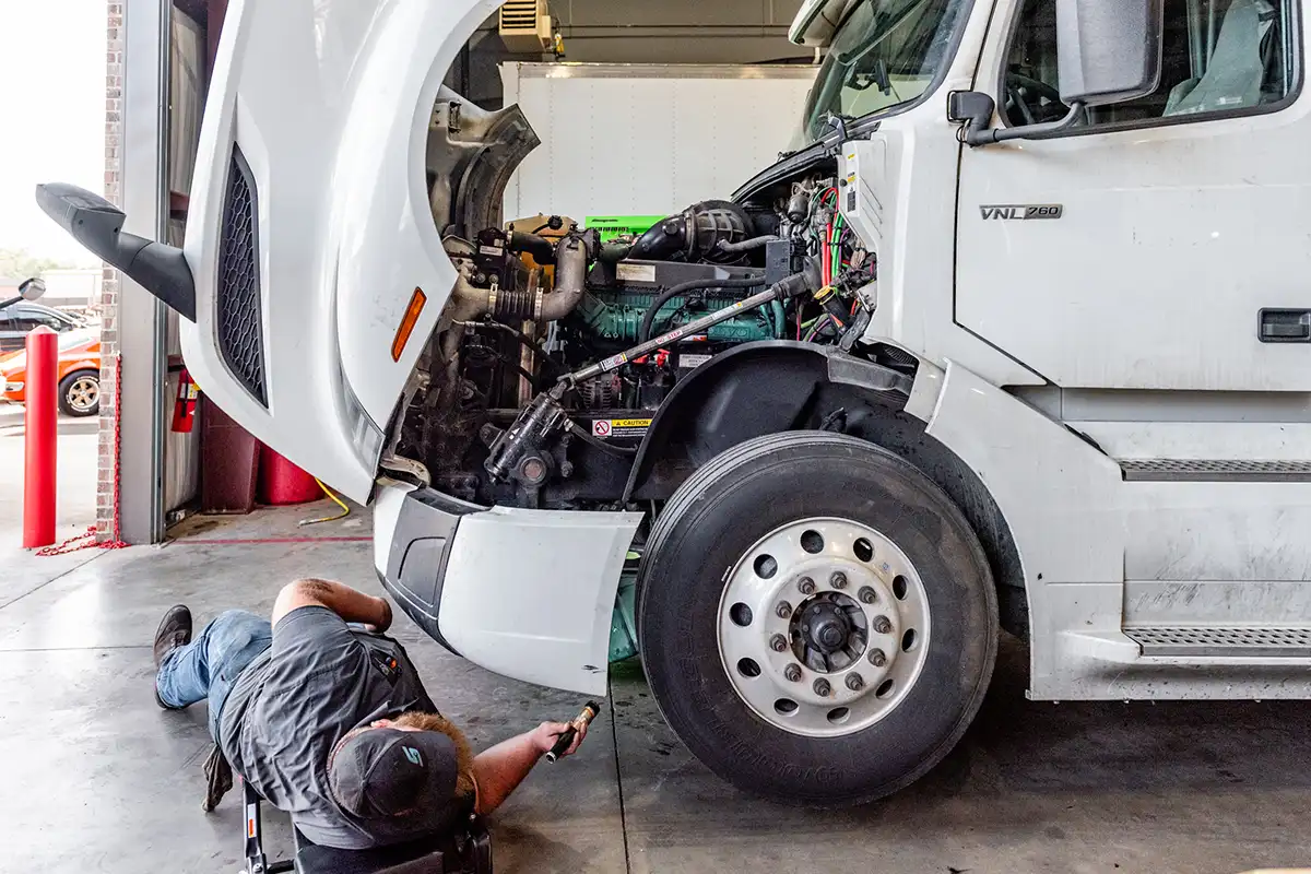 Heavy-Duty Truck Repair Services in Eastern Washington | Panhandle Truck