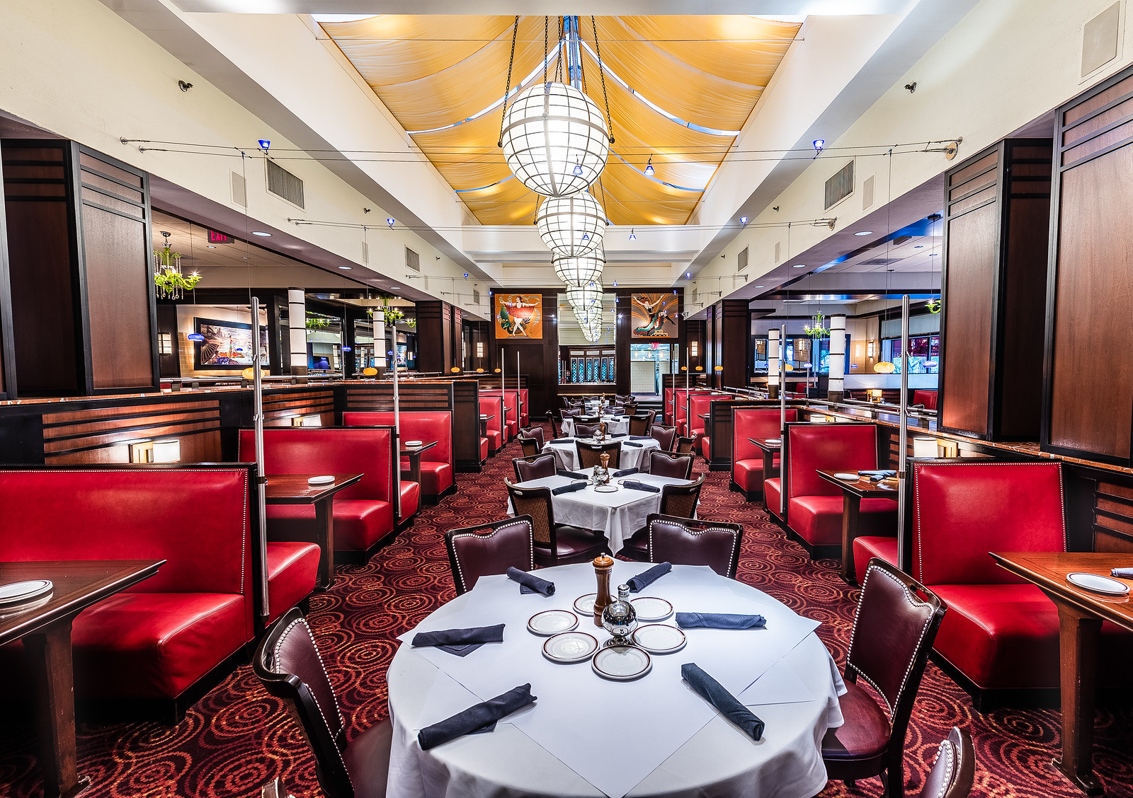 Carlyle | Great American Restaurants