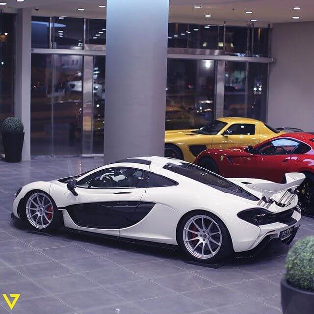 McLaren P1 | The Best Driver’s Car in The World - PlotLand - Webflow ...