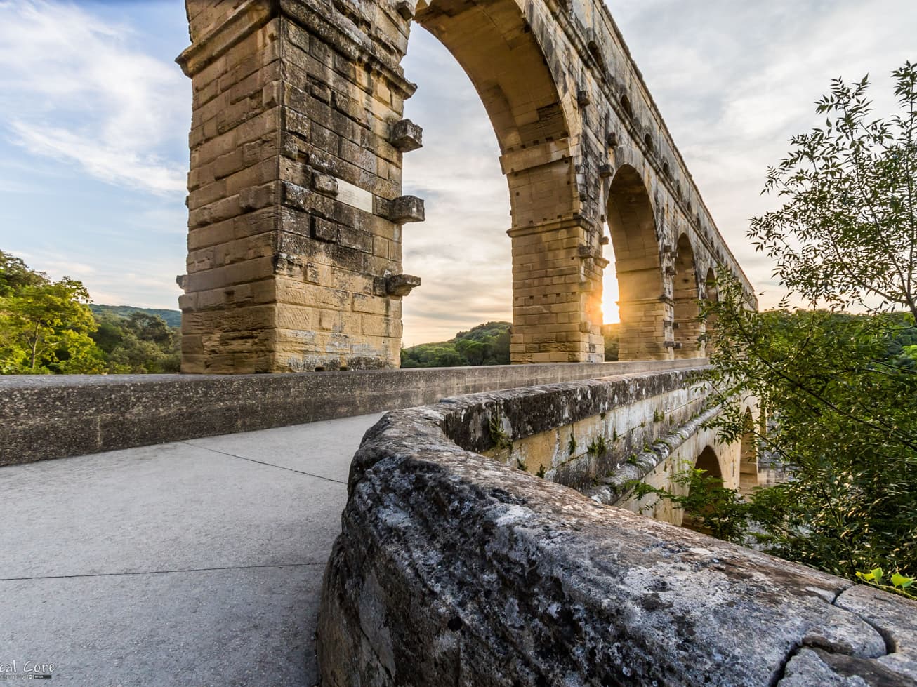 Découvrez notre hôtel proche du Pont du Gard pour un week-end mémorable ...