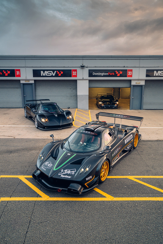 Supercar Driver Secret Meet - About