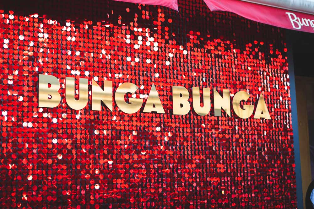 Single Color Shimmer Walls