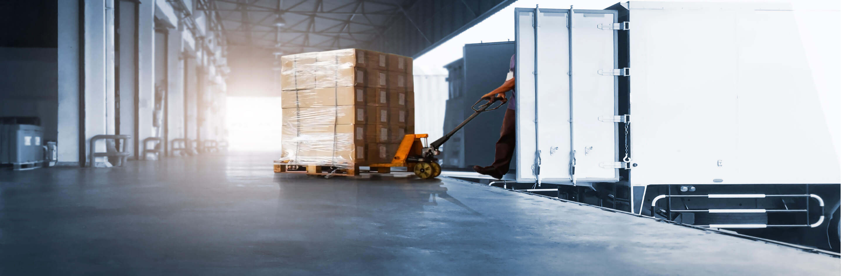 Full Truckload Services | American Diamond Logistics