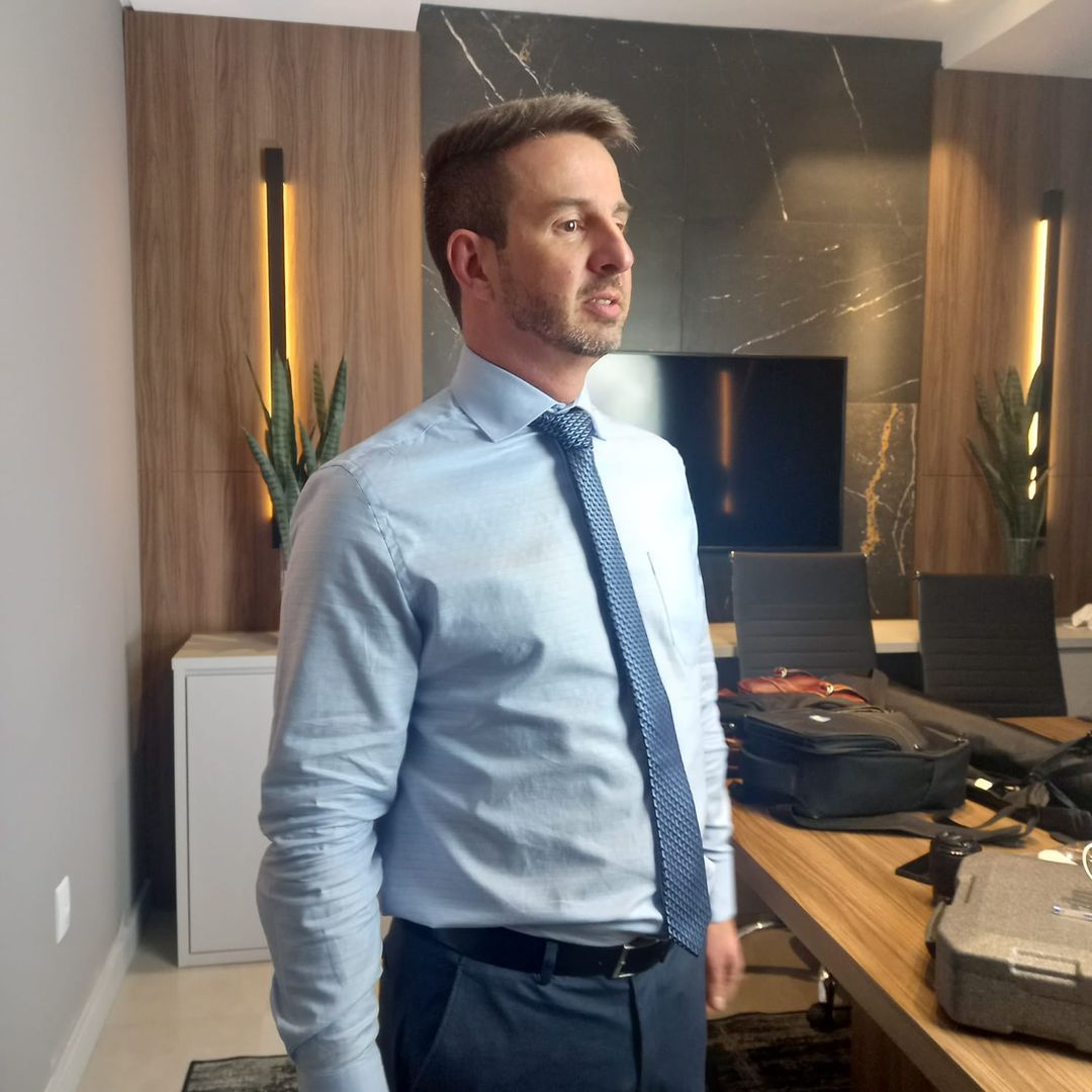 Dr. Flávio Corso Jr. - Curemed