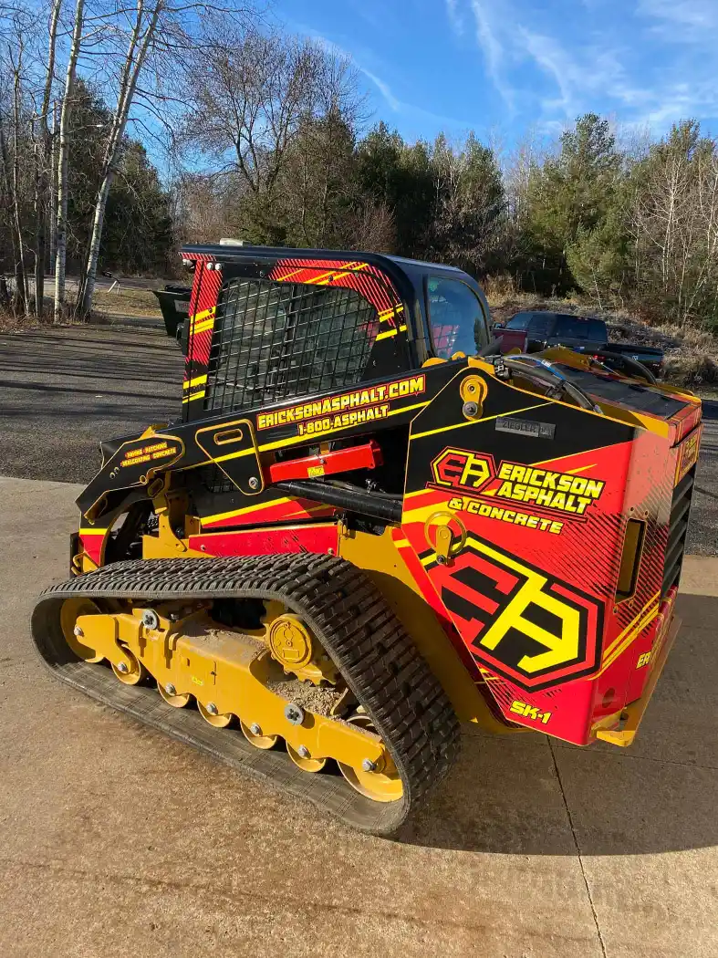 Custom Designed Wraps for Skidsteers & Loaders | TSG Graphics | Milaca, MN