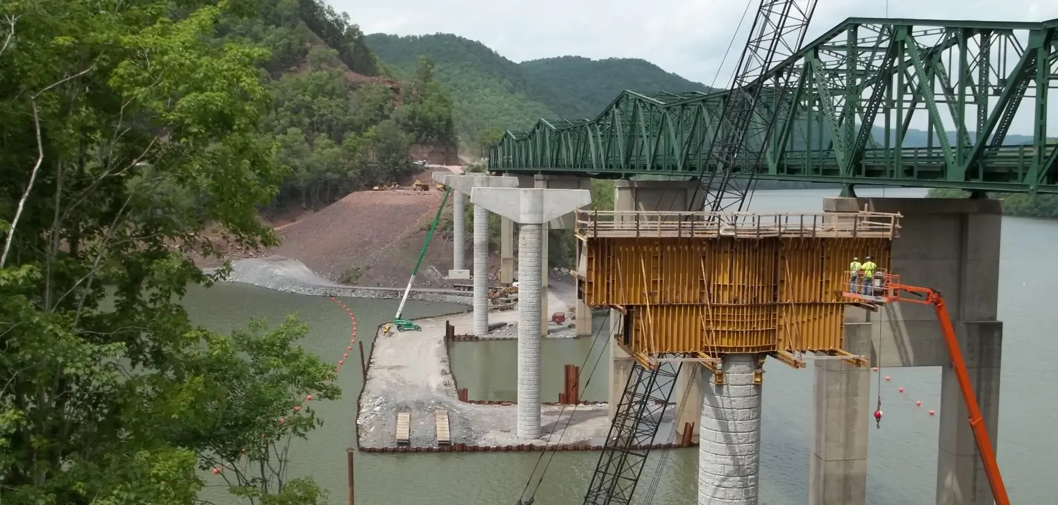 Lilly Bridge | Brayman Construction