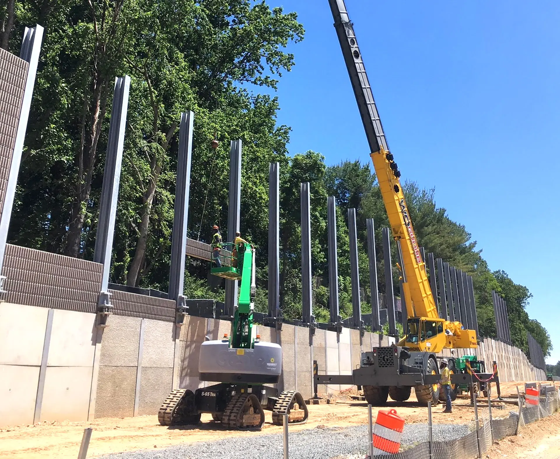 Retaining Walls / Sound Walls | Brayman Construction