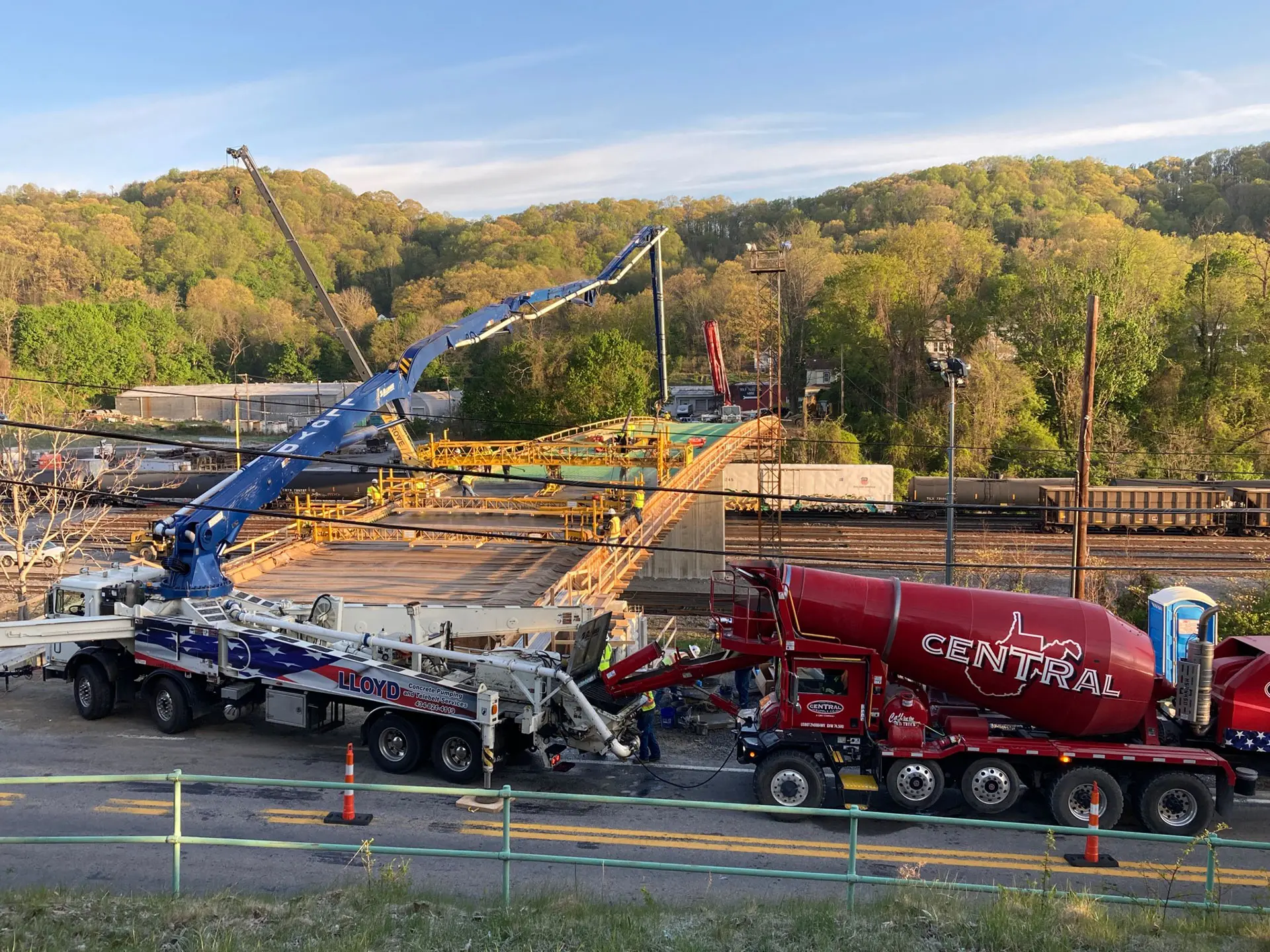 Highway / Rail Bridge Construction | Brayman Construction