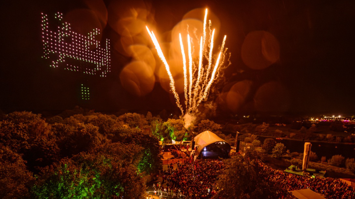 Music Festival Makes History with First Ever Firework & Drone Spectacle ...