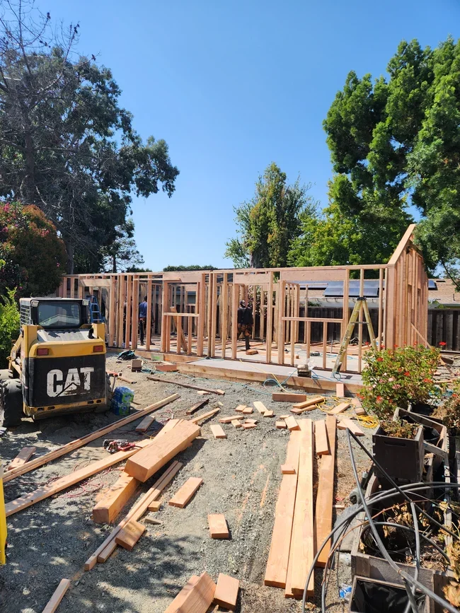 Contemporary Fremont DADU | Vargas Construction - ADU Services