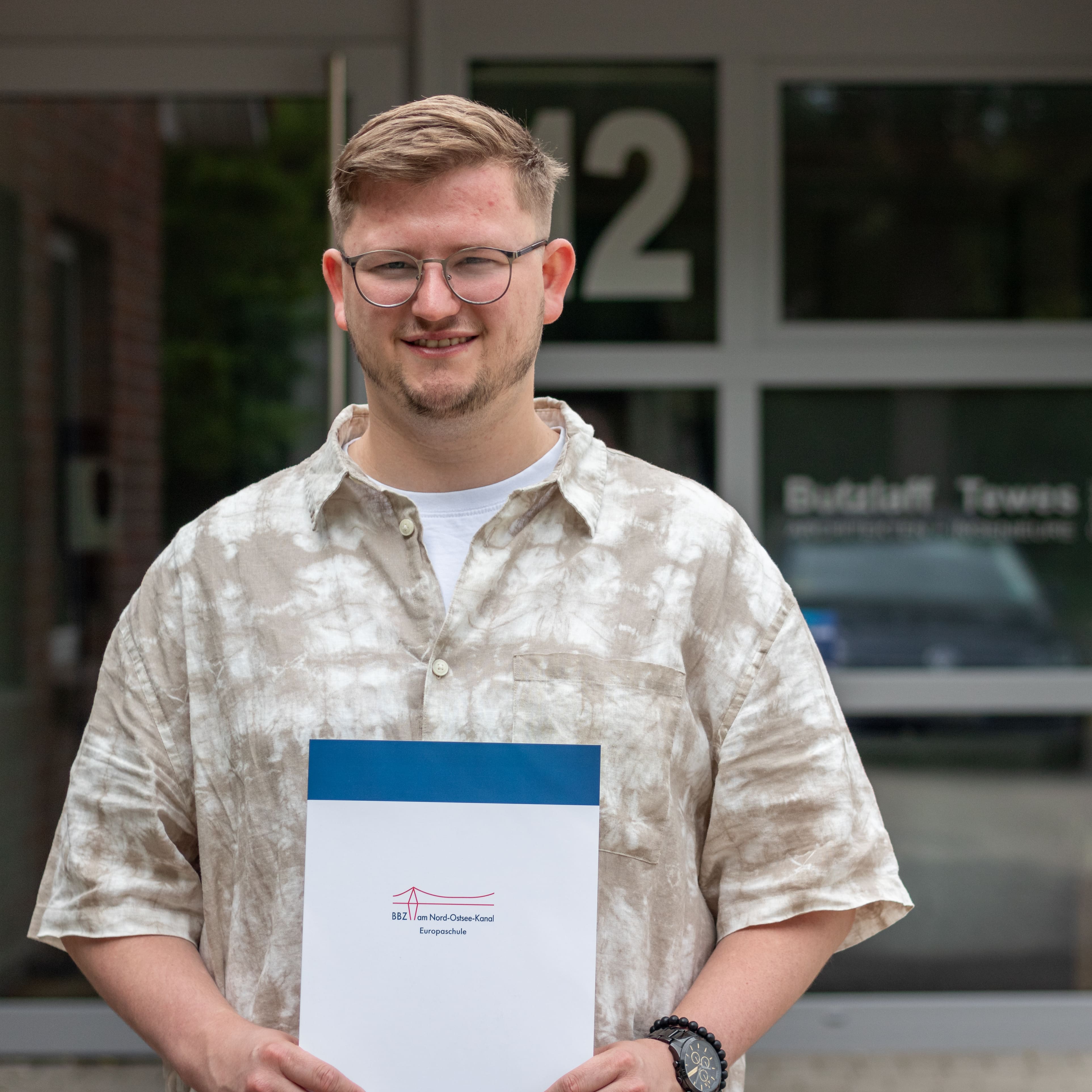 Neuigkeiten: Butzlaff Tewes gratuliert