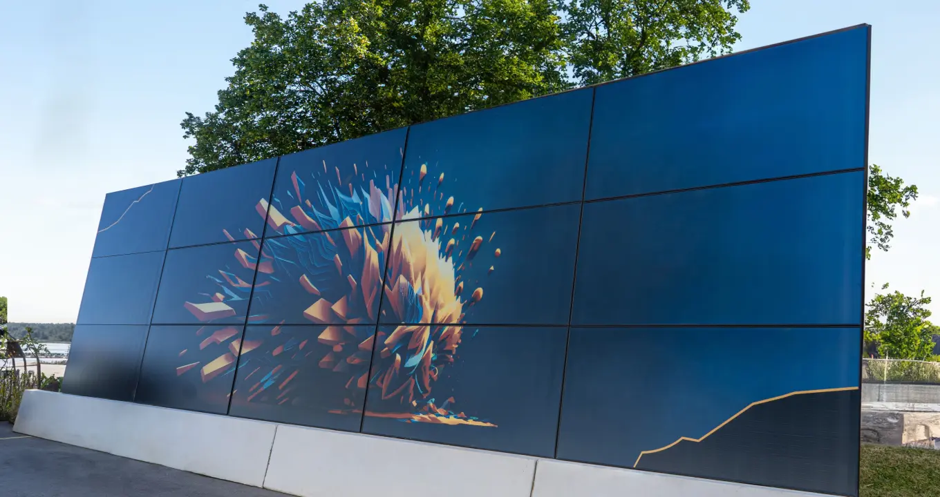 Solar Noise Barrier - World’s first sound absorptive photovoltaic noise ...