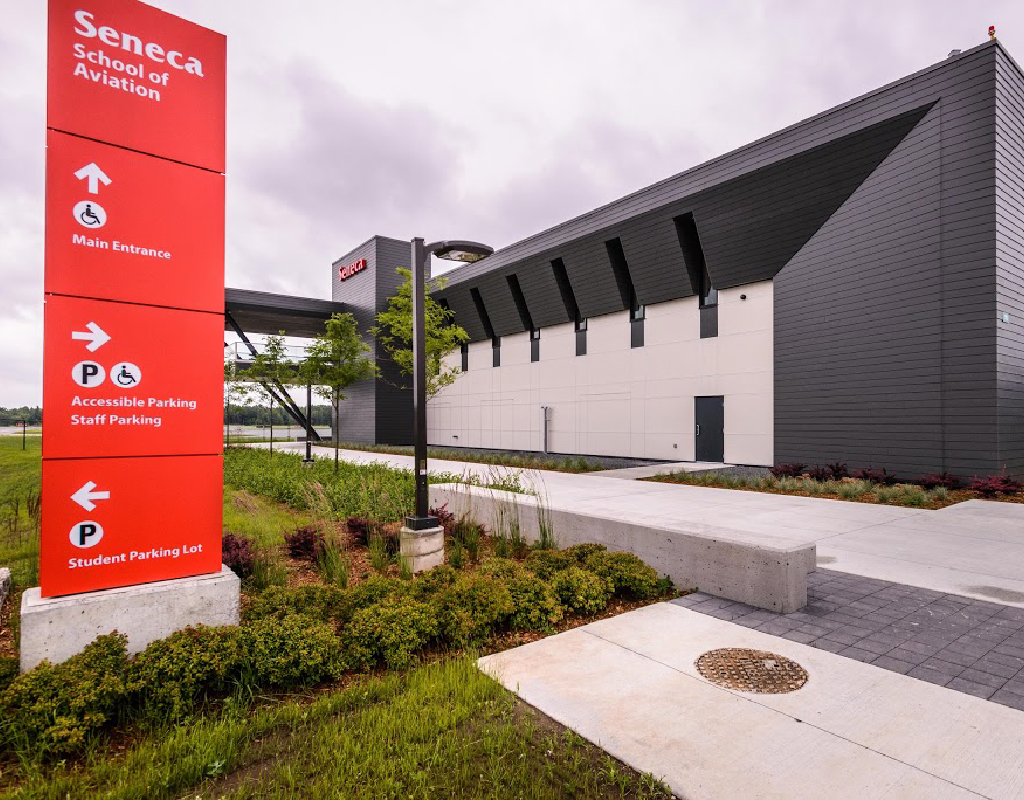 Estudia en Seneca Polytechnic Internacional