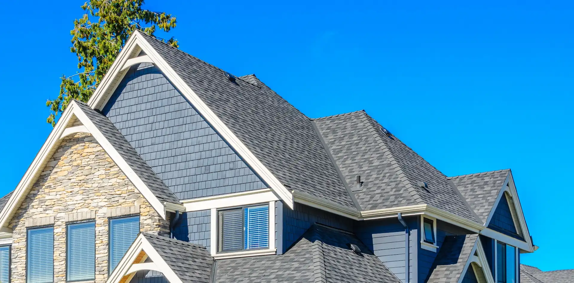 Your Complete Guide to Asphalt Shingles - American Way Exteriors