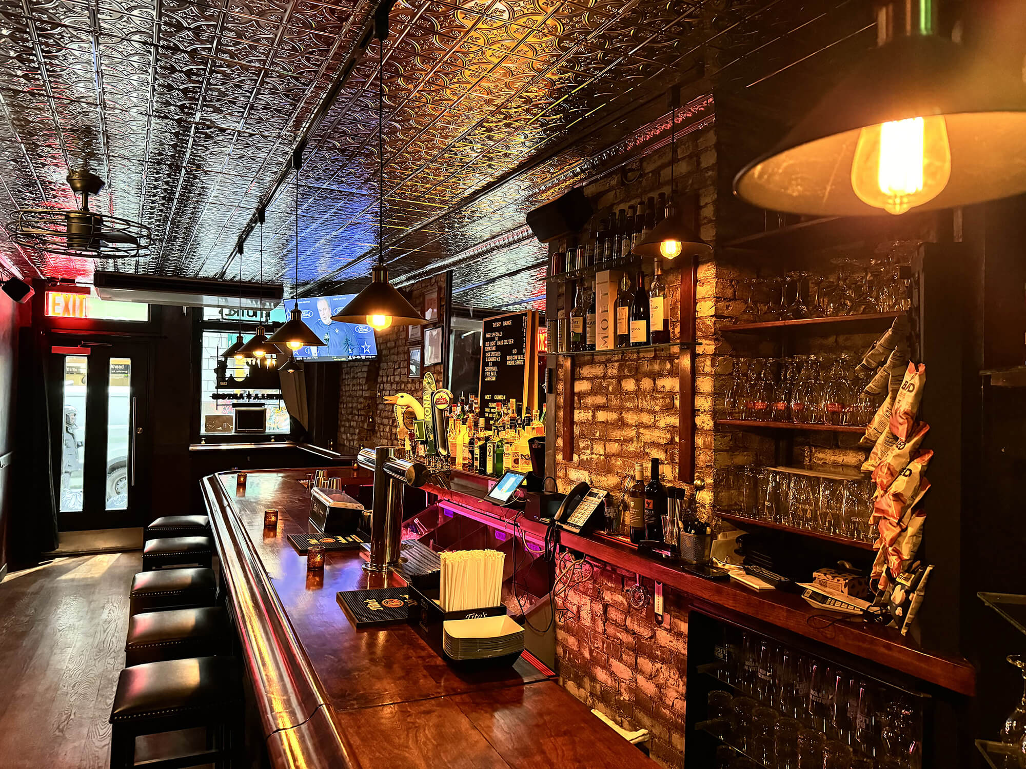 Theory Lounge Bar Midtown NYC Times Square, MSG Hudson