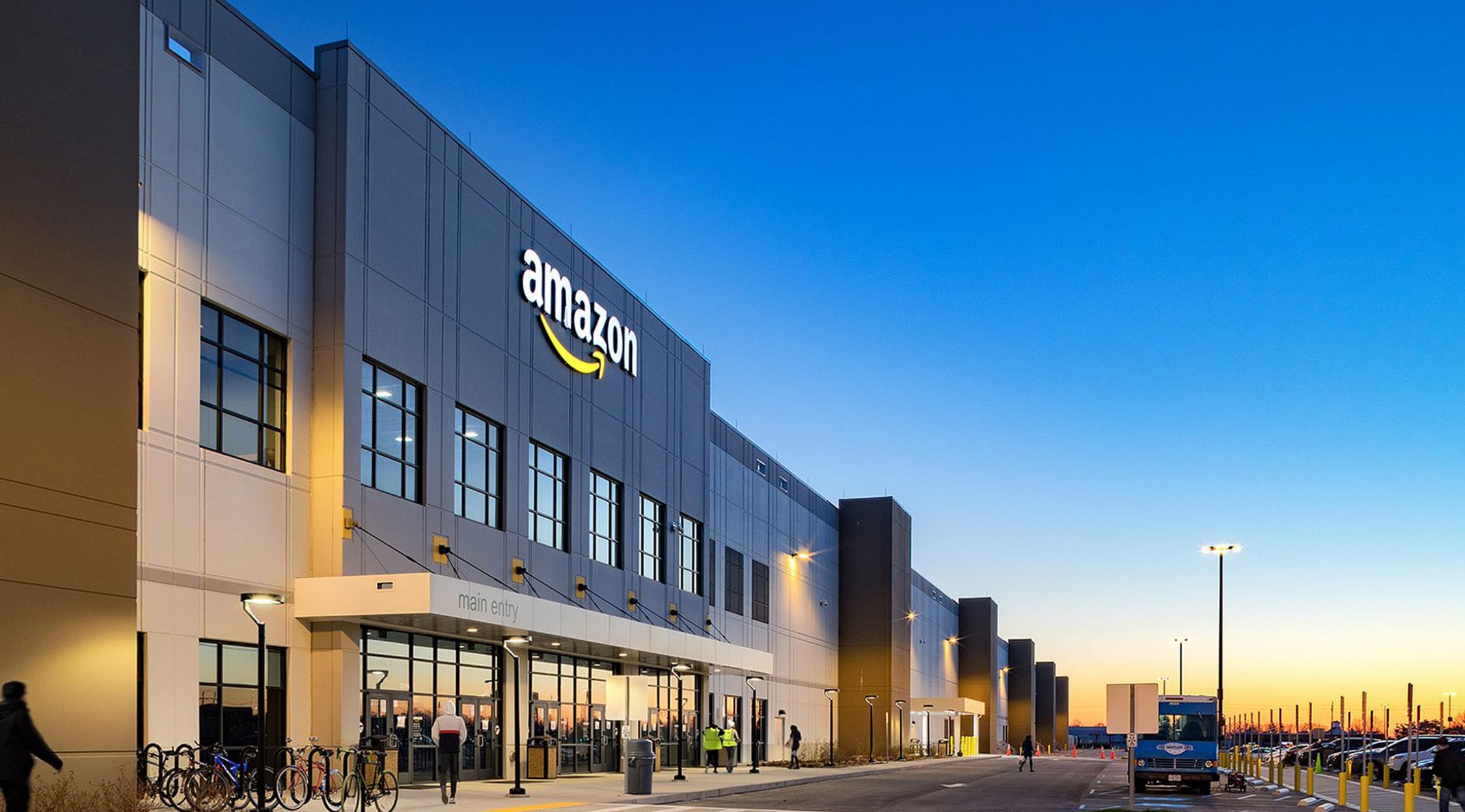 Expanding Amazon’s E-Commerce Centers