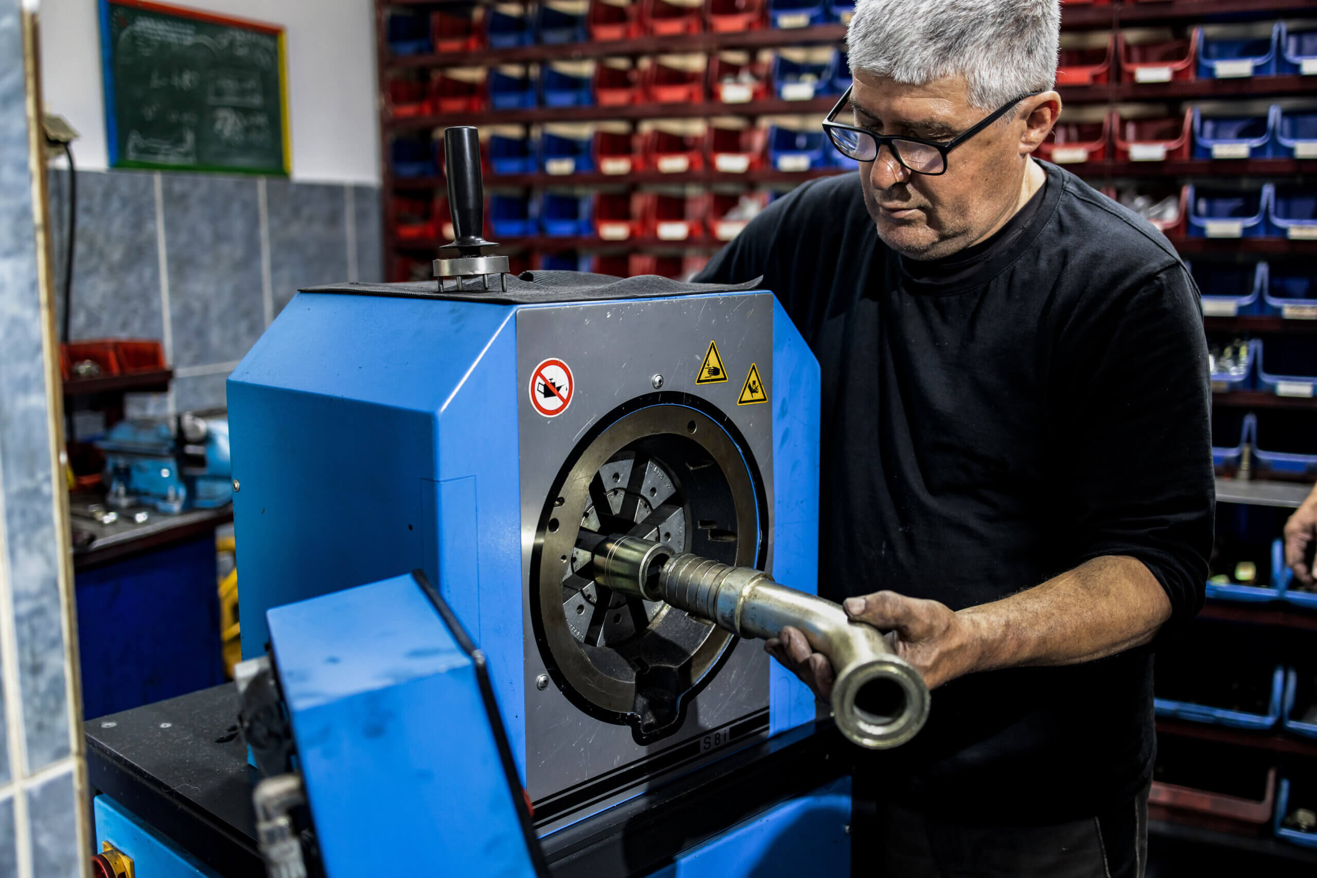 Overcoming the Challenges of Job Shop Manufacturing