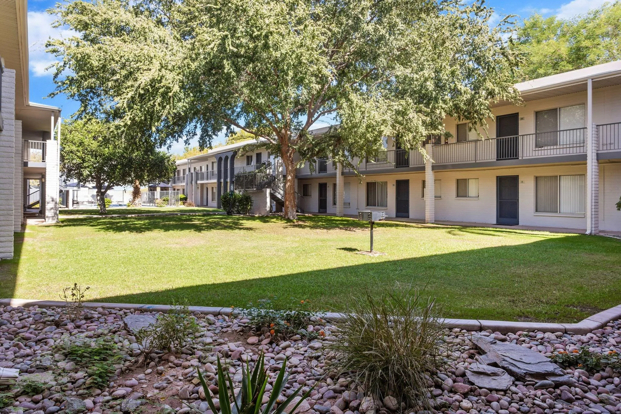 Luxury Apartment Mesa - Mesa Apartment for Rent | Metro at Downtown Mesa