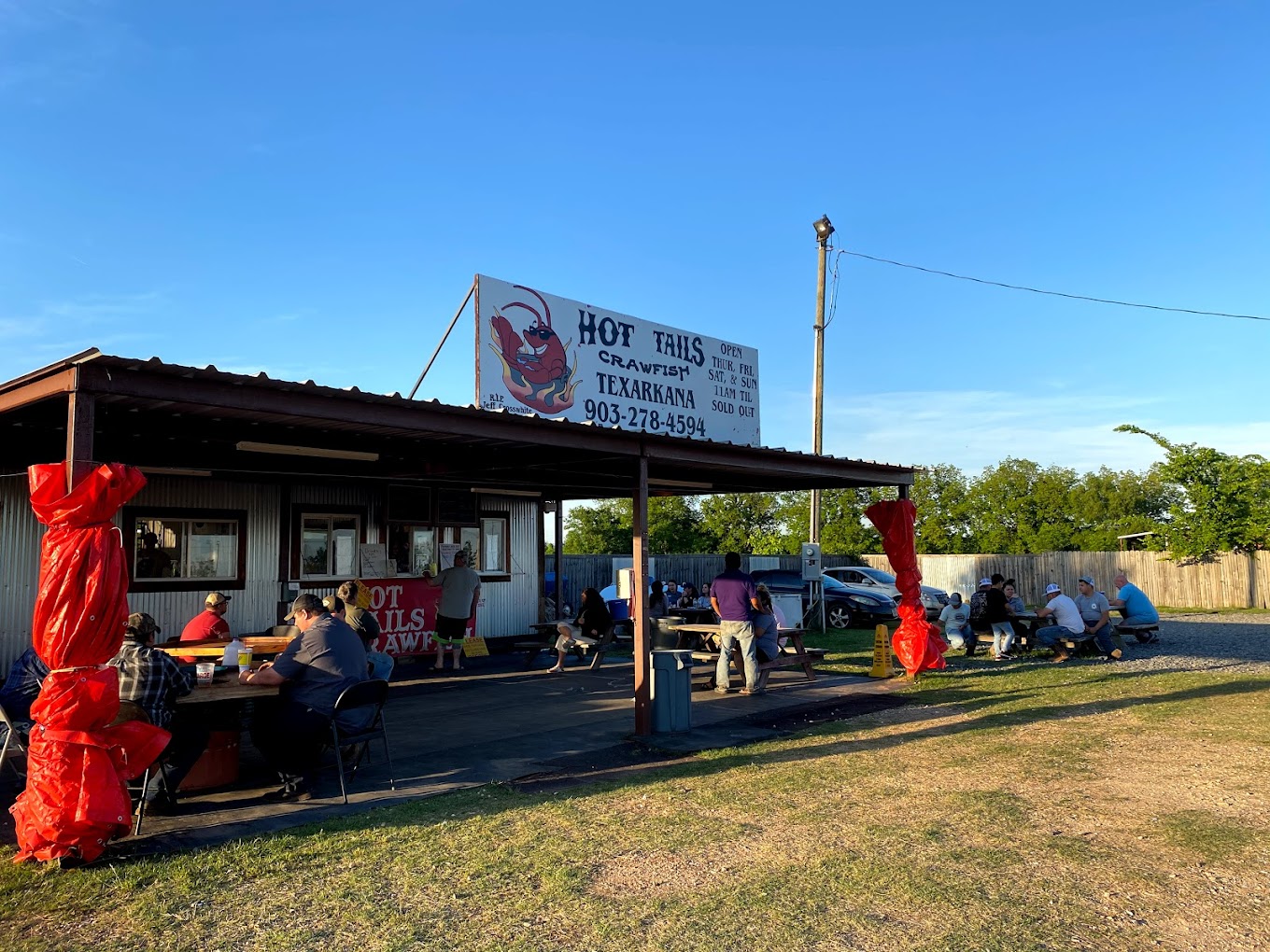 Home | Hot Tails Crawfish & Seafood