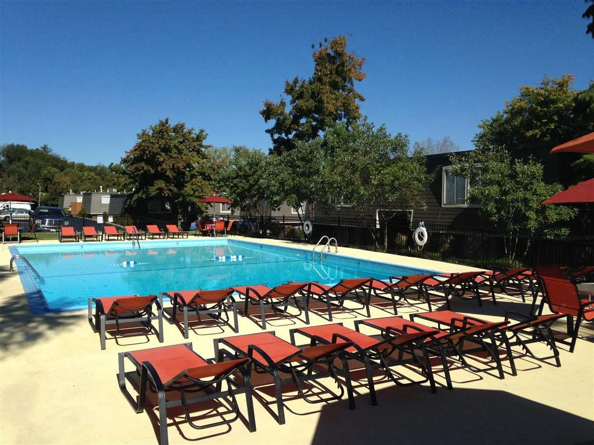 Luxury Apartment Lexington - Lexington Apartment for Rent | The Life at ...