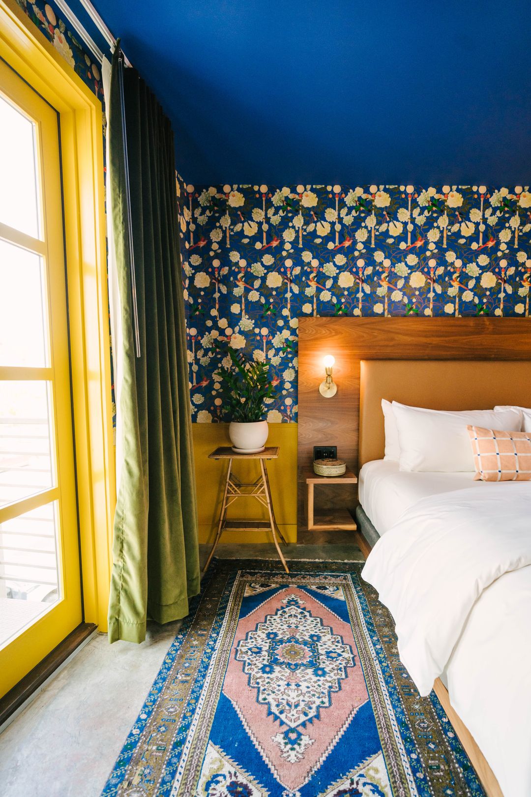 The Frances Modern Inn