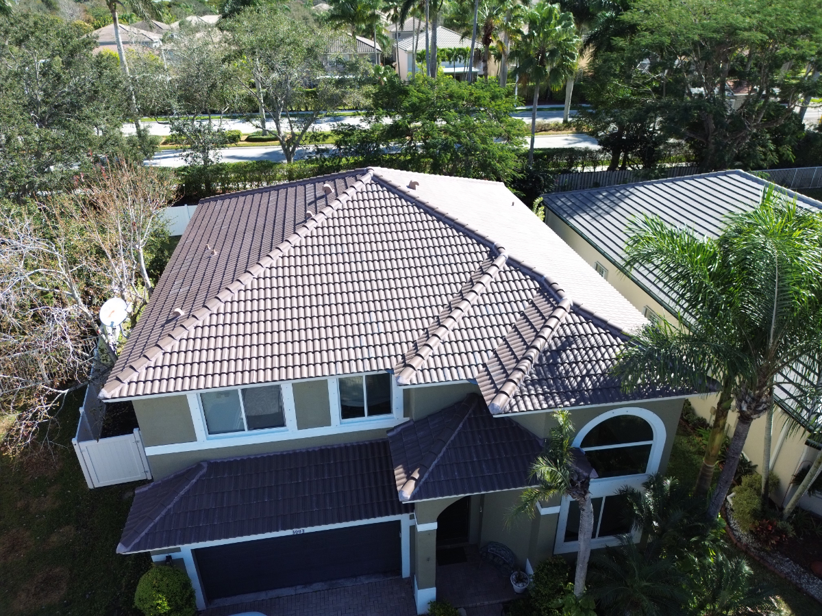 Westlake, Villa 900, Espresso Blend in Weston, FL - Pasat Roofing & Solar