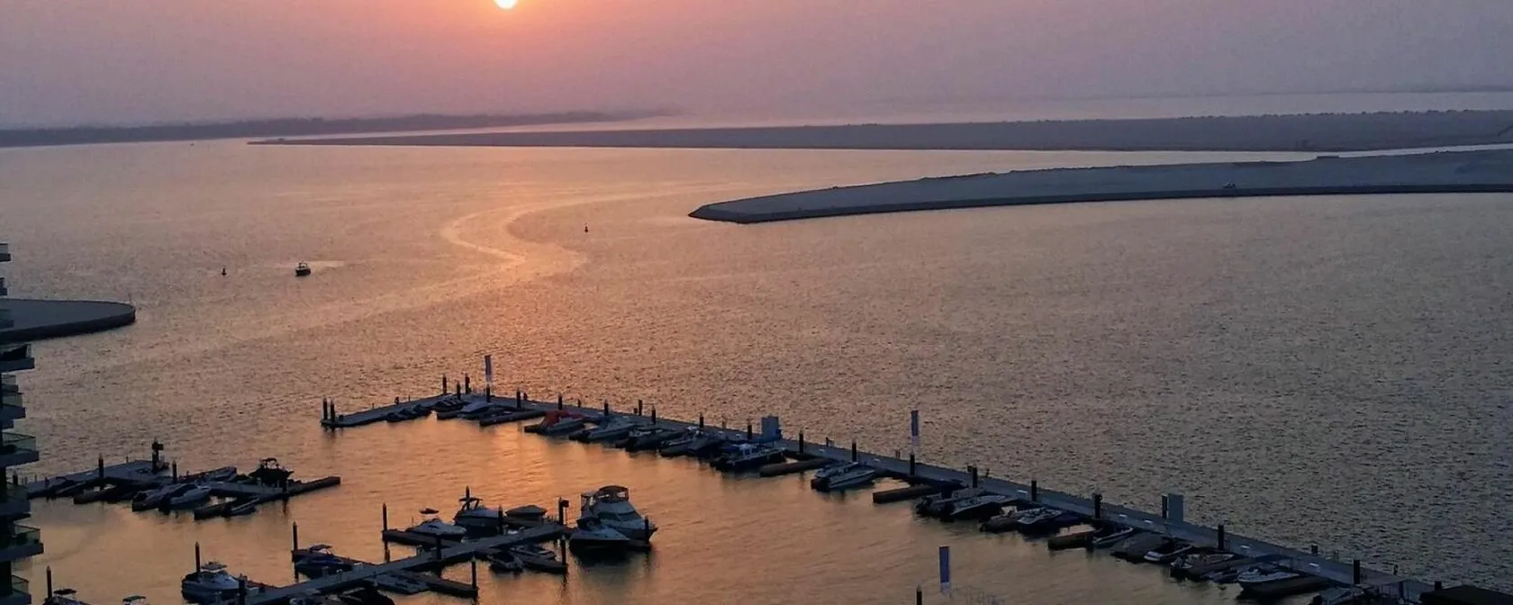 Al Raha Beach in Abu Dhabi: area & lifestyle guide