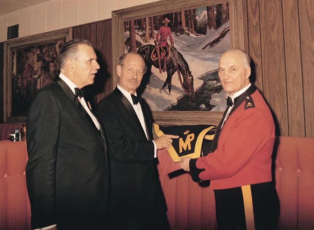 About Arnold Friberg - First Freedom Art Company