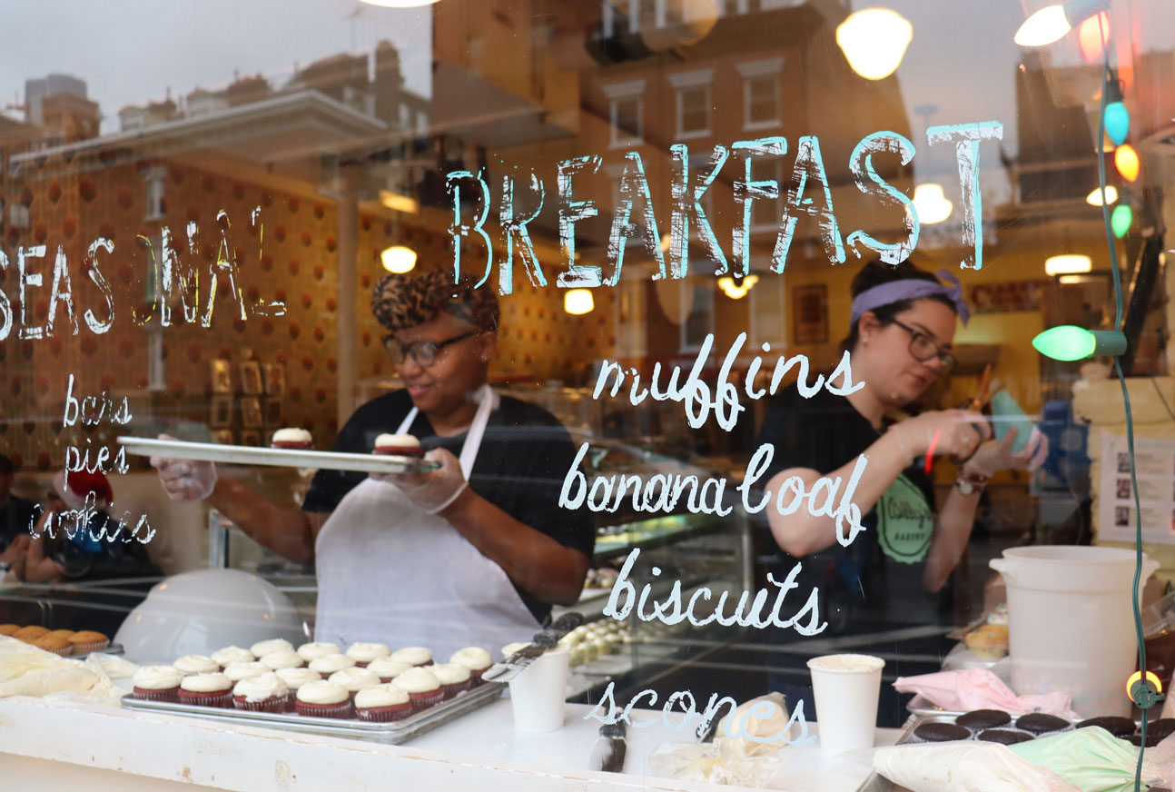 Is there anywhere more magical at Christmas than New York City? - Zapiet