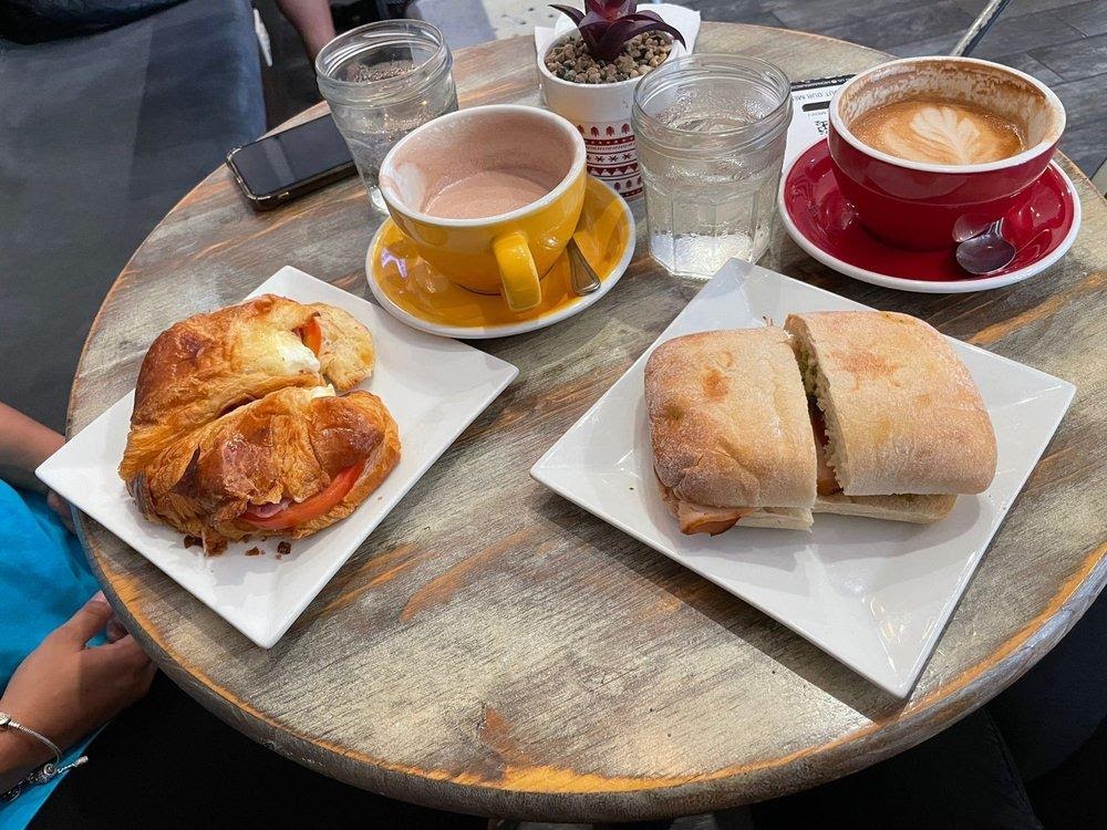 7 Coziest Coffees Shops in the Bronx Where You Can Get Your Caffeine Refill