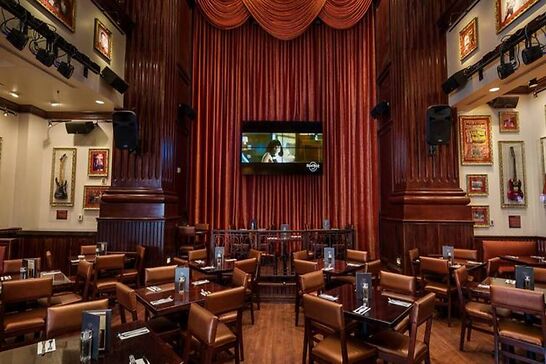 17 Fun and Unique Restaurants in Denver for a Memorable Night Out