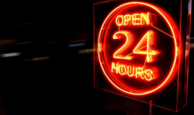 Satisfy Your Hunger Whenever With These 7 Restaurants Open 24 Hours in ...