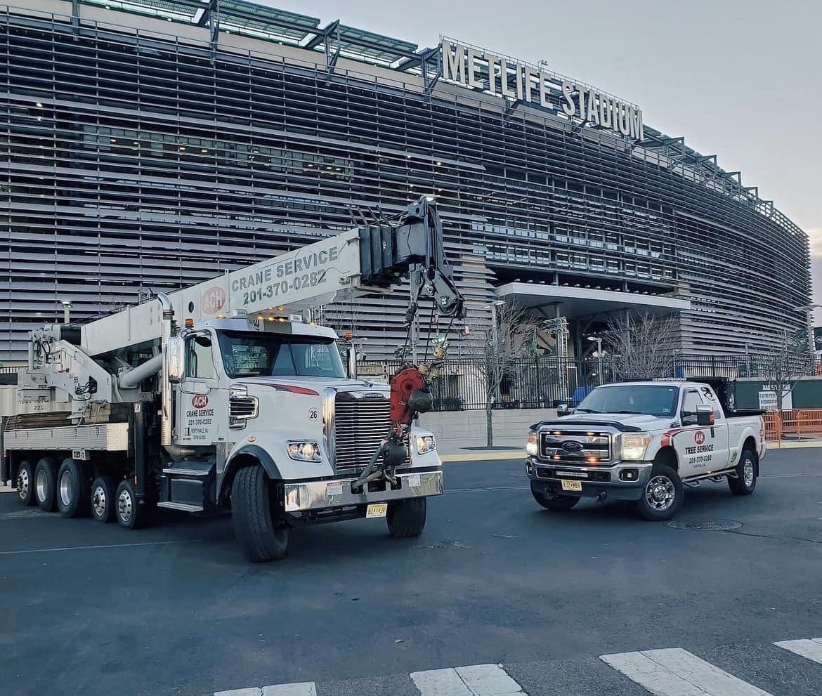 ACH Crane - Truss Crane Lift with Operator