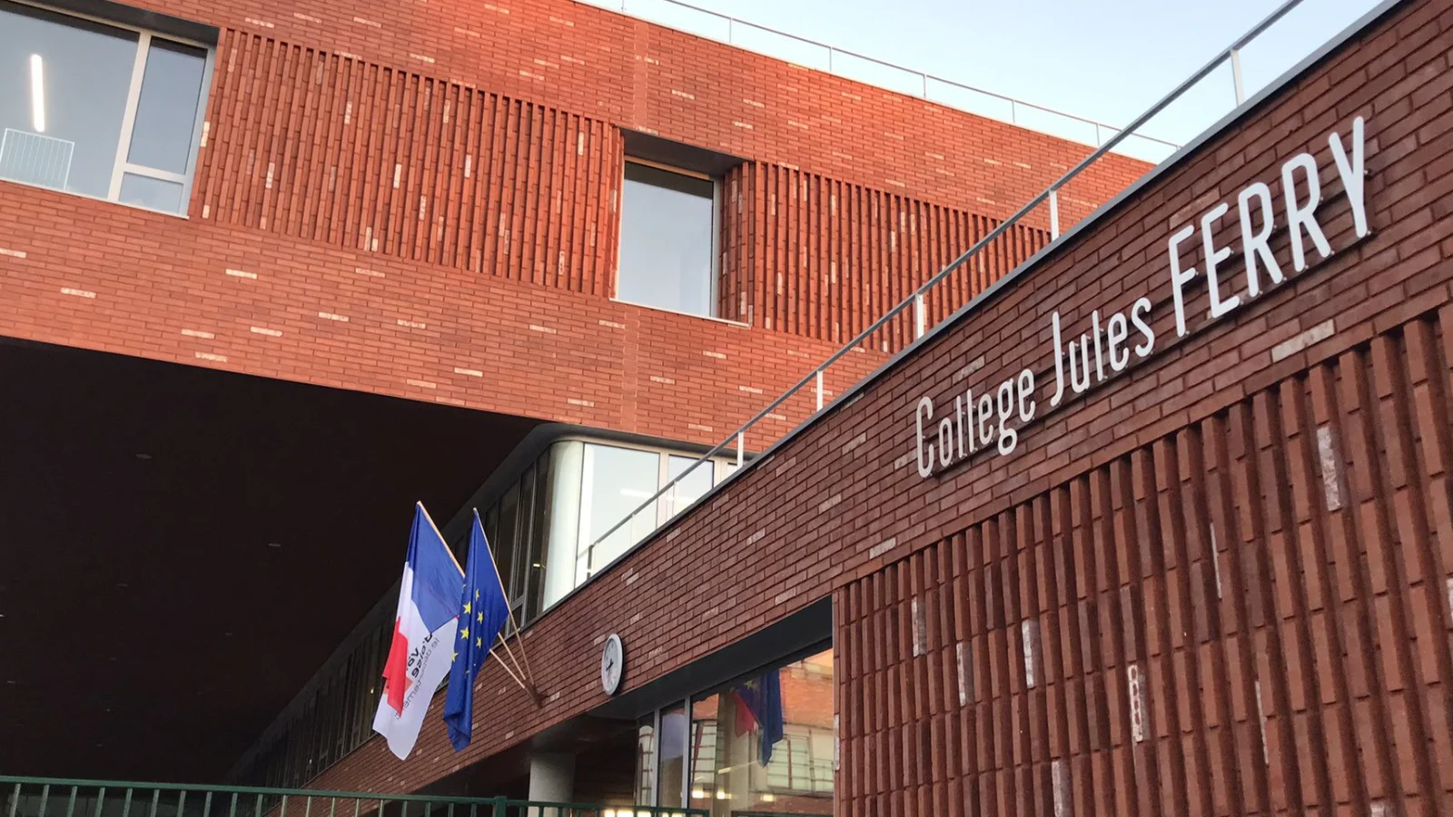 Collège Jules Ferry de Eaubonne - Nos réalisations