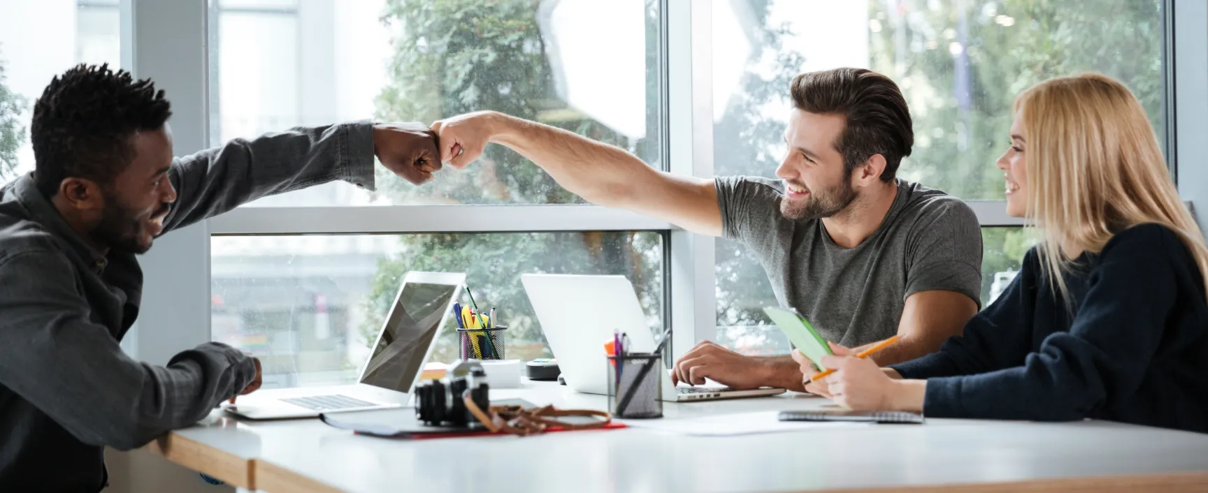 Referrers, referees, and other protagonists in the referral process