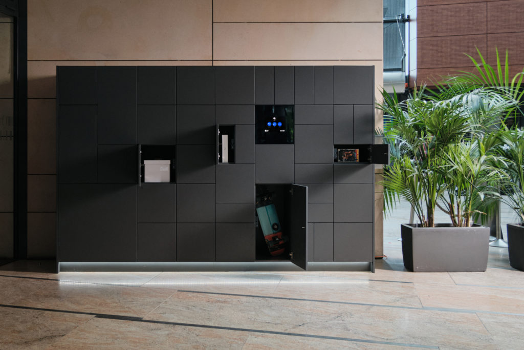 Tenant apps and smart lockers: pioneering office digitalization