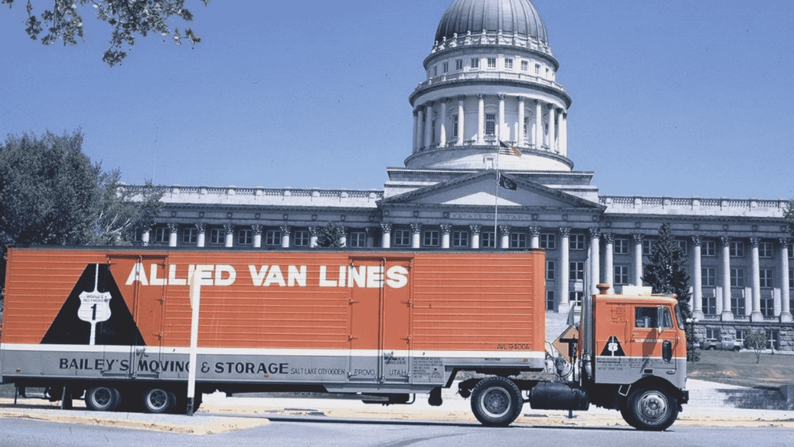 Three Key Differences Between Local, Intrastate, and Interstate Moving