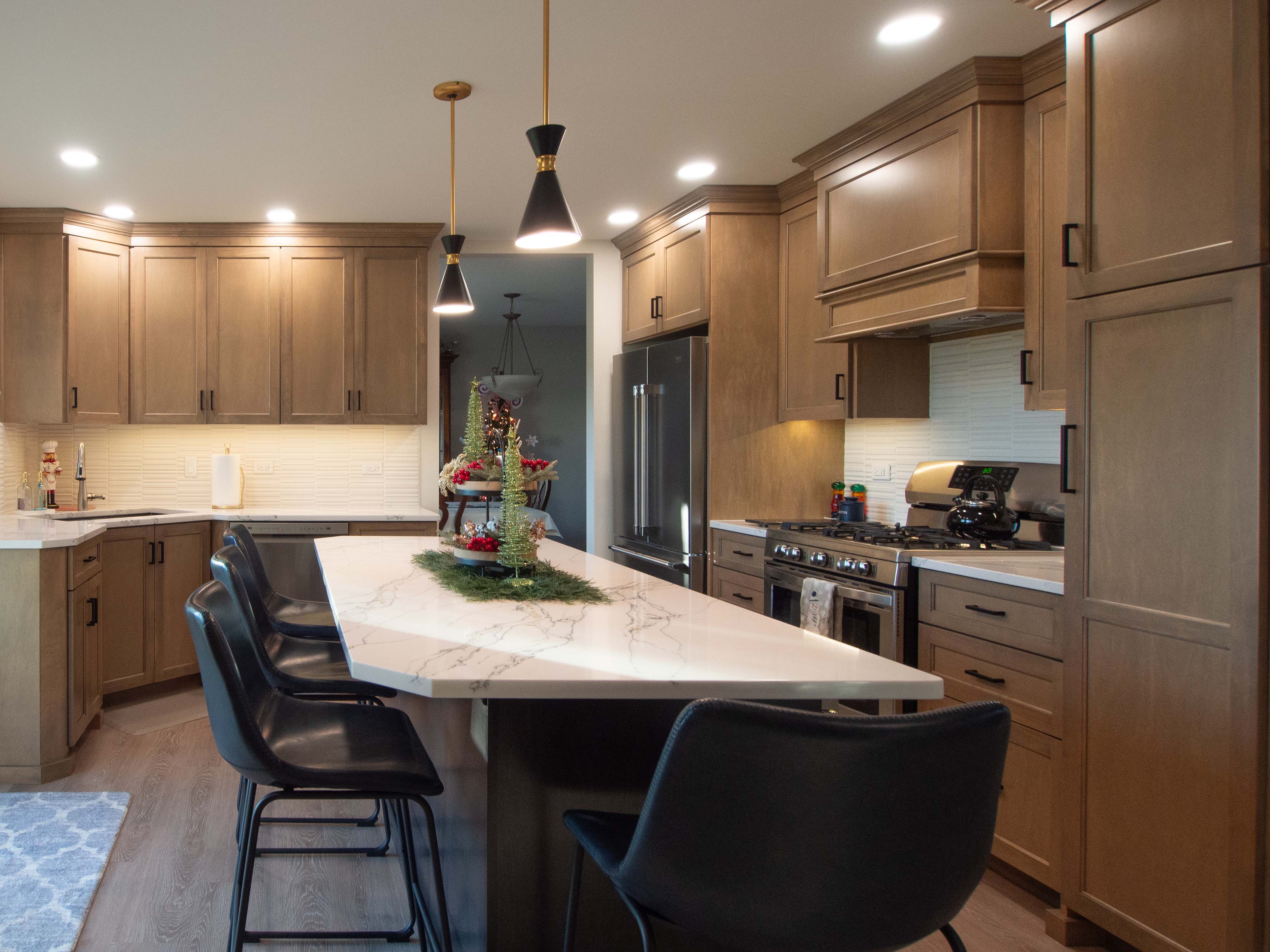 The Pros And Cons of Painting Kitchens - Bayern Builders