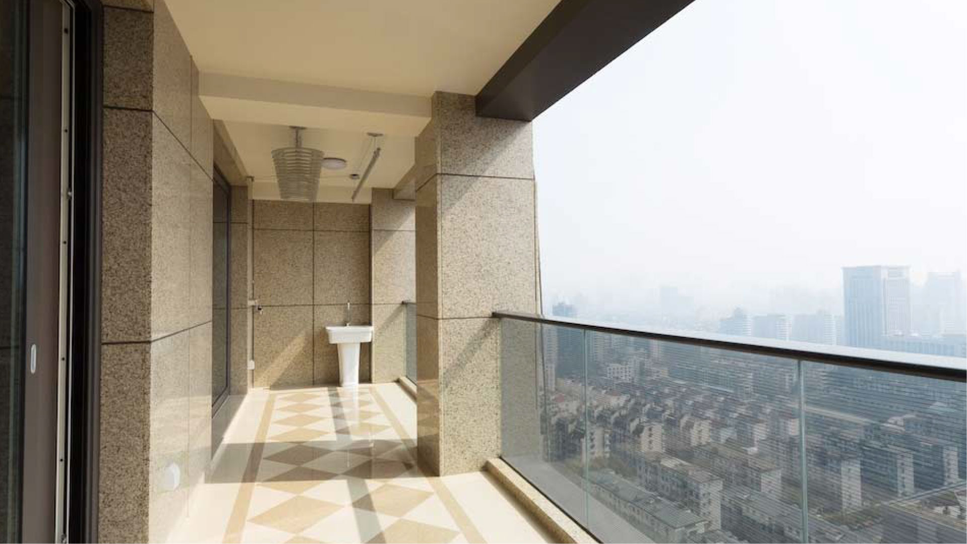 Mitrex Expands the Aesthetic Possibilities of Solar Cladding