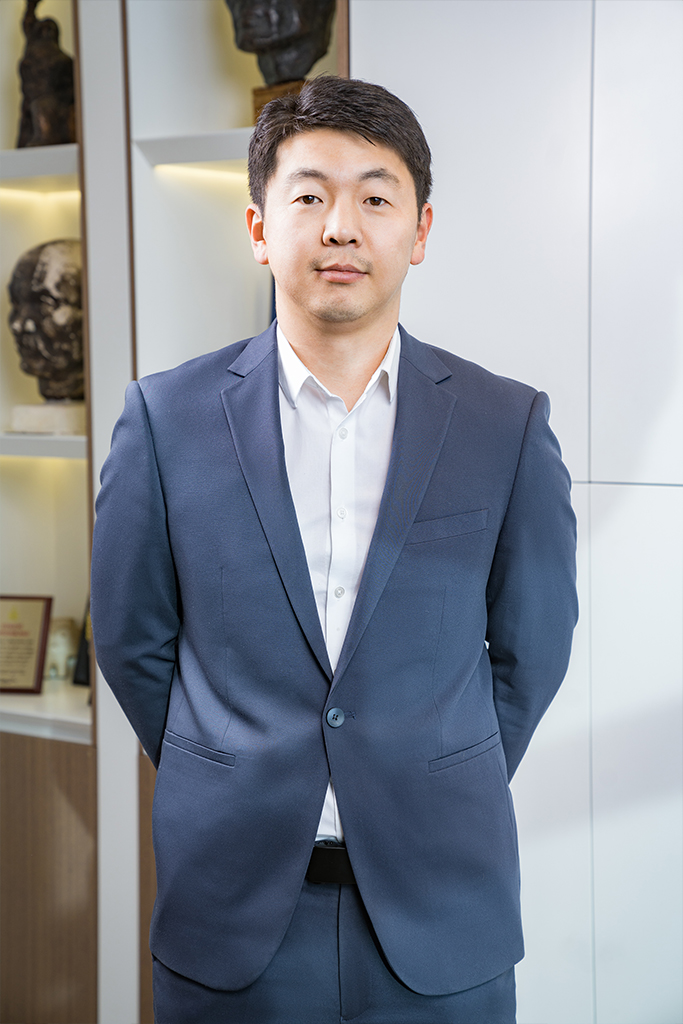 Gund Investment | Bat-Ochir Ganbat